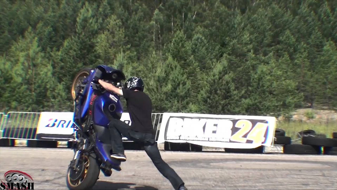 SMASH - Stunt @ Rutja Airfield, Estonia - YouTube