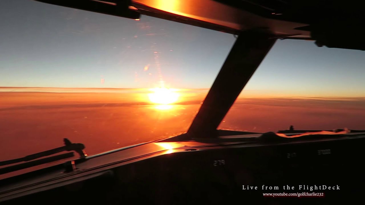 737 Cockpit Sunset - YouTube