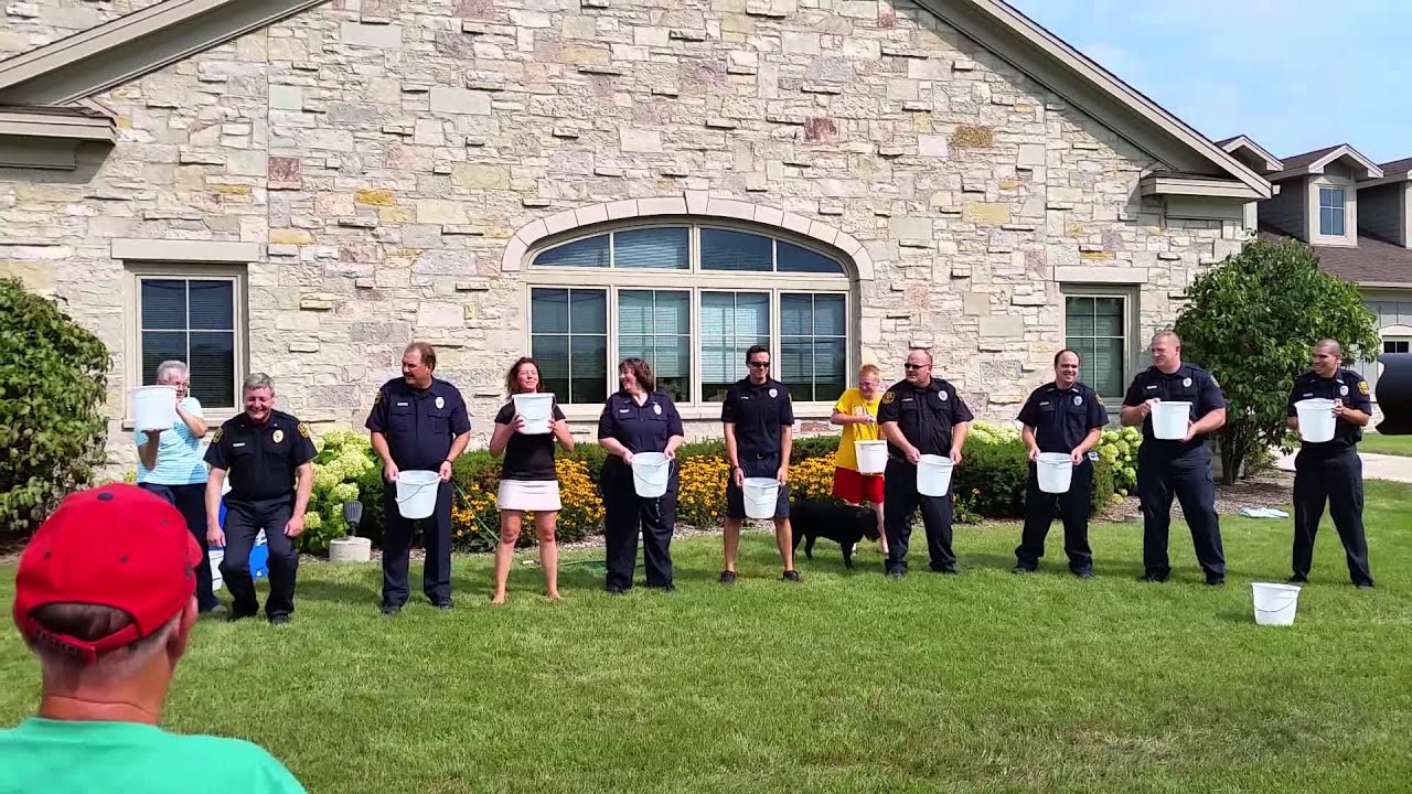 Cedarburg Police Ice Bucket Challenge - YouTube