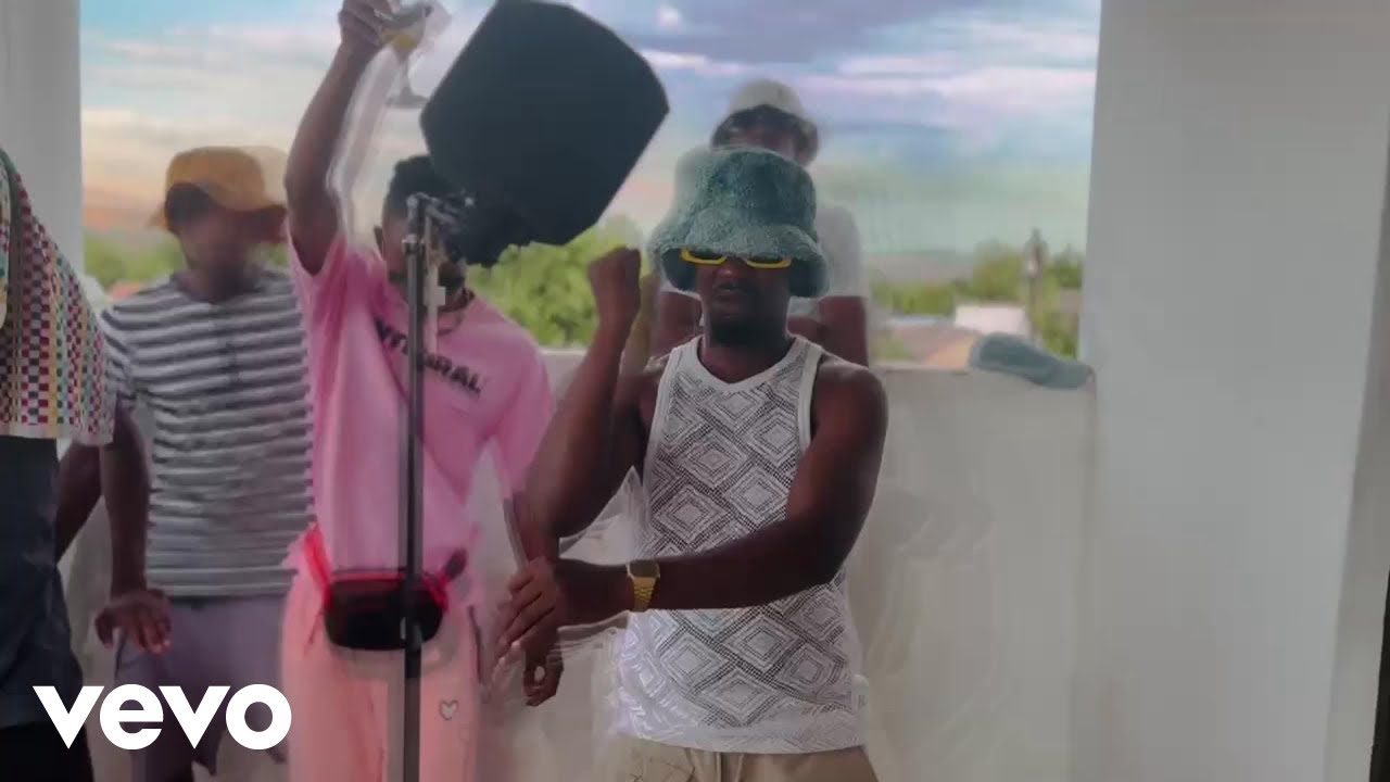 Thina.Us - Zolo Visualizer (Official Music Video) - YouTube