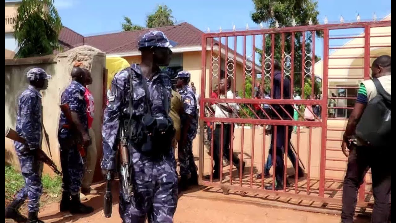 THREE ARRESTED BY STATE HOUSE ANTI CORRUPTION UNIT IN LIRA | POLICE ...