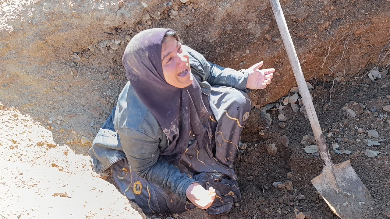 Hard and difficult and deadly life for a nomadic woman - YouTube