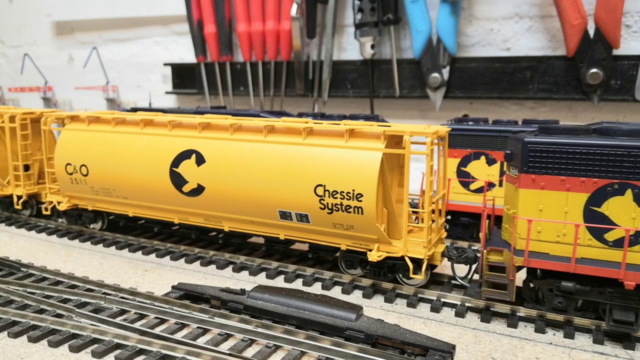 Tangent PS 2 4750 Chessie System Hopper runby - YouTube
