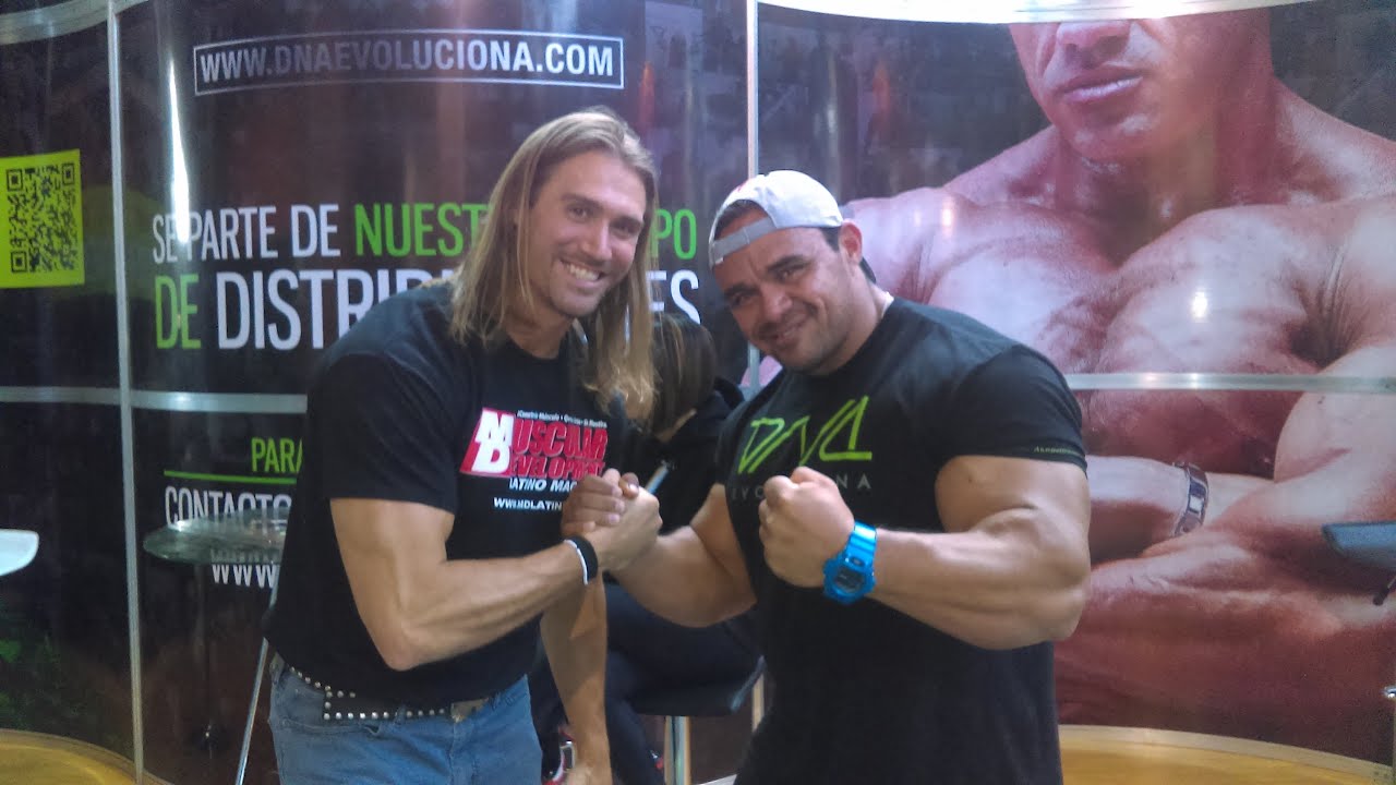 Entrevista - El Charro Lomeli en Mr. Mexico 2015 - YouTube