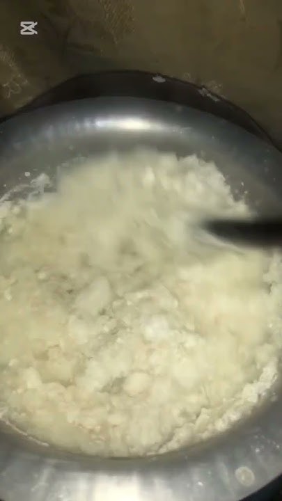 How to cook ugali - YouTube