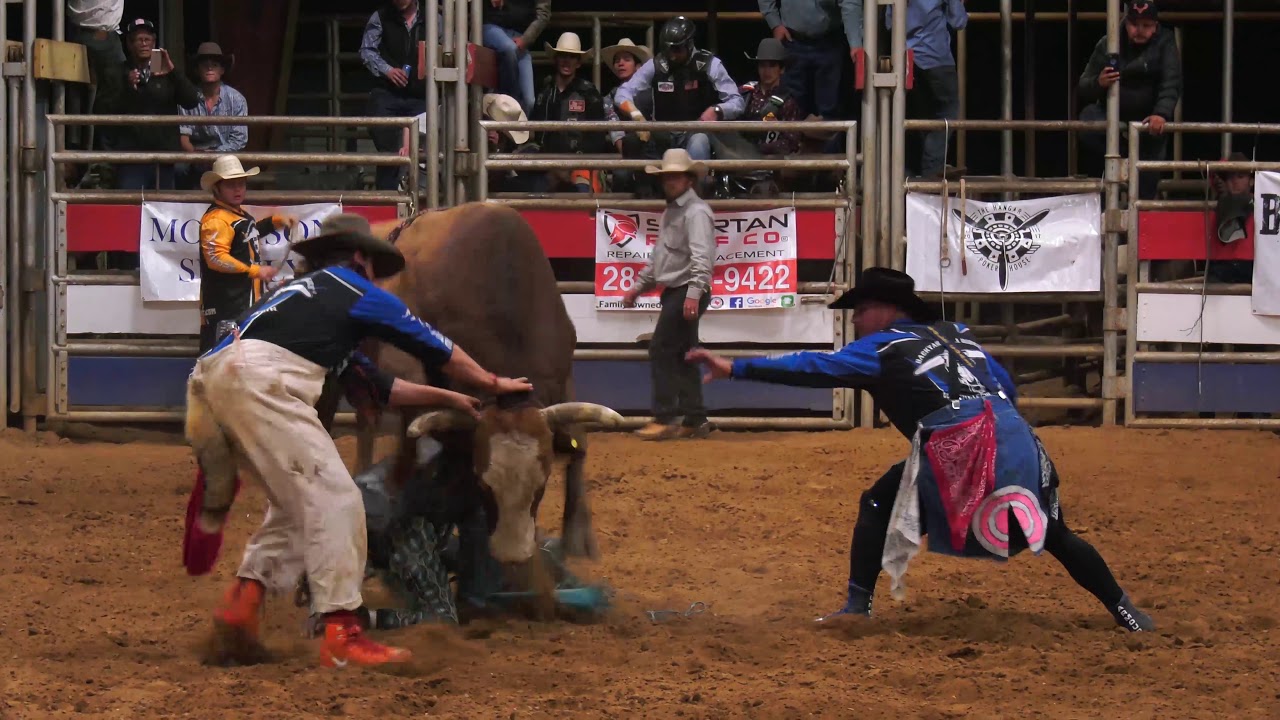 2019 Cody Bassett Memorial Bullriding Event - YouTube