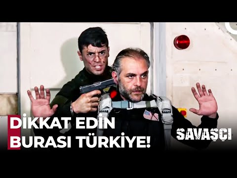Kağan Bozok Amerikan Uçağını Ele Geçirdi - Savaşçı