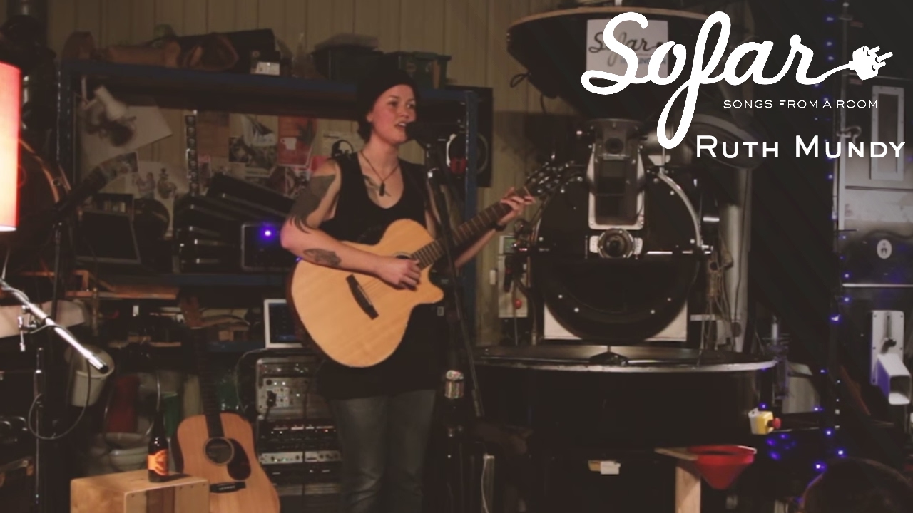 Ruth Mundy - Old Friend | Sofar Wellington - YouTube