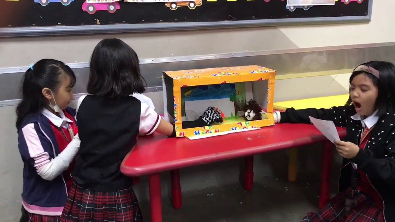 The Lion and The Mouse Puppet Show - YouTube