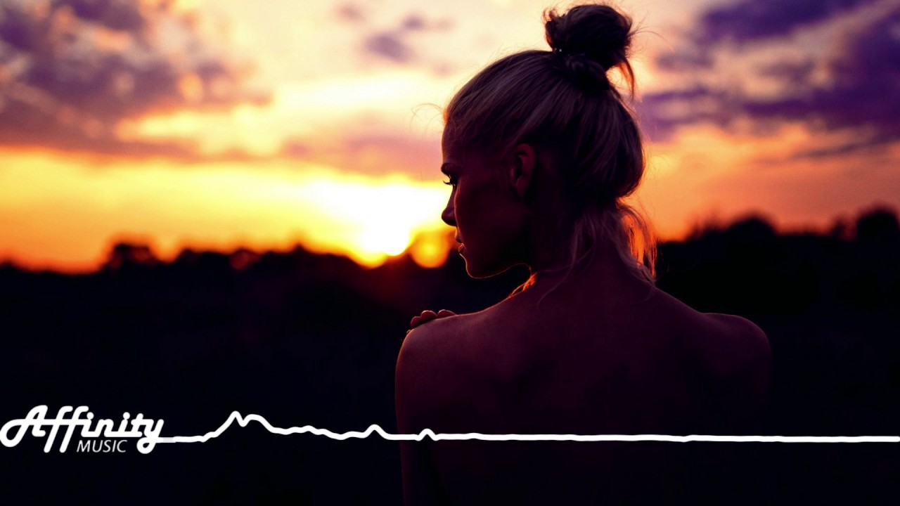 Justin Caruso - Talk About Me ft. Victoria Zaro (Kuur Remix) - YouTube