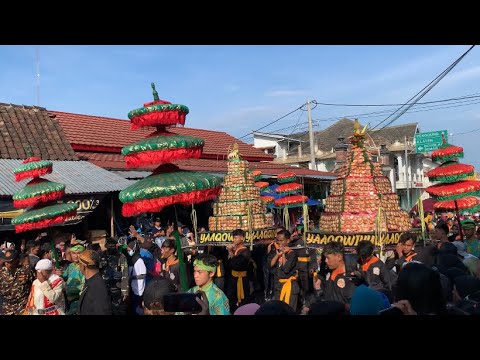 Jatinom Duwe Gawe. Gunungan Apem( Saparan YAA-QOWIYYU 2022 ) - YouTube
