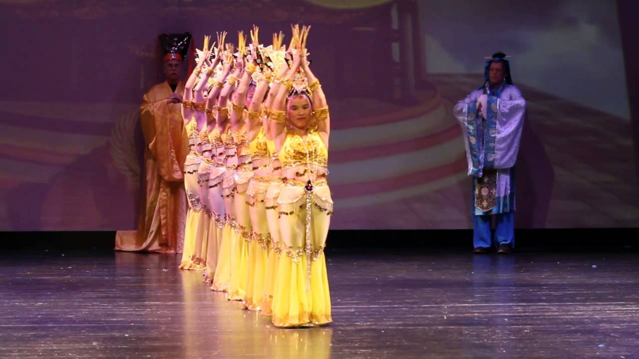 Thousand Hand Guan Yin Dance - YouTube