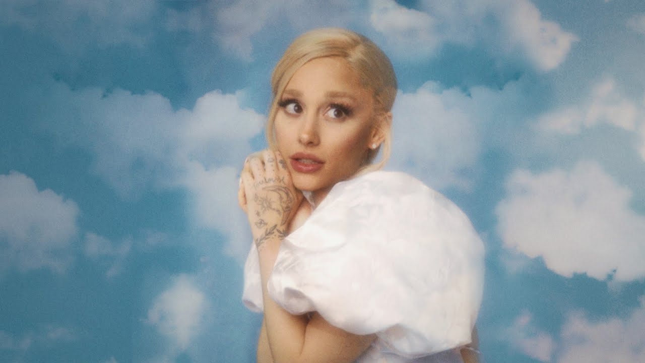 Ariana Grande - Honey - YouTube