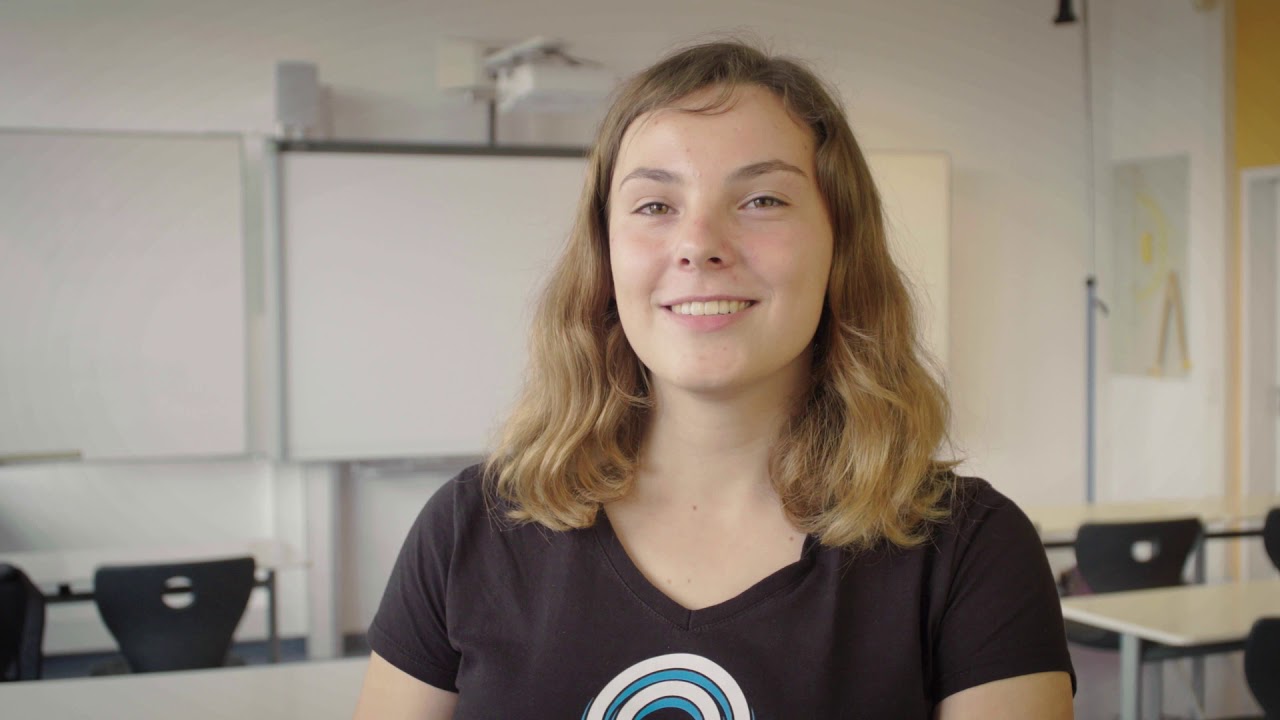 Hanna Weiß Schülerin - YouTube