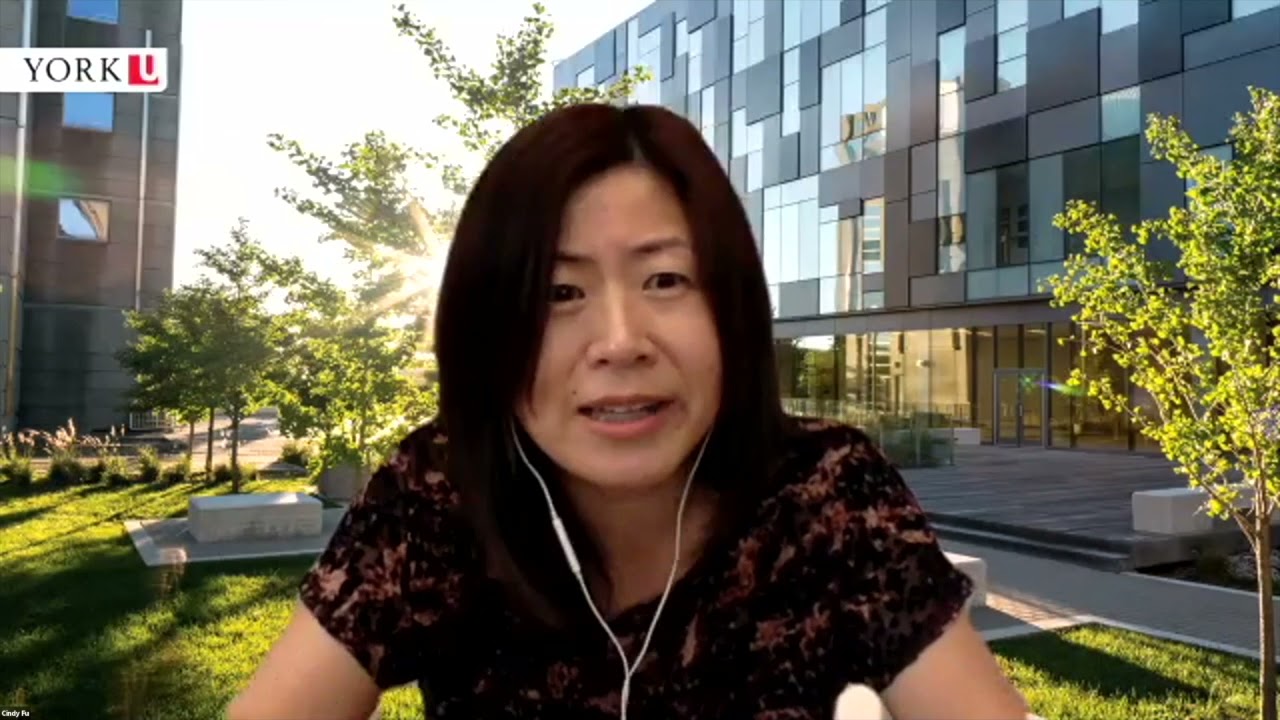 Cindy Fu Works with TAs in Crowdmark - YouTube