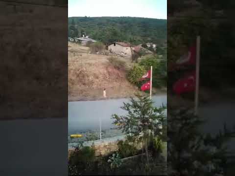 En haklı ve çok masum bir eylem.. park isteyen çocuklar yürüyüş yaptı