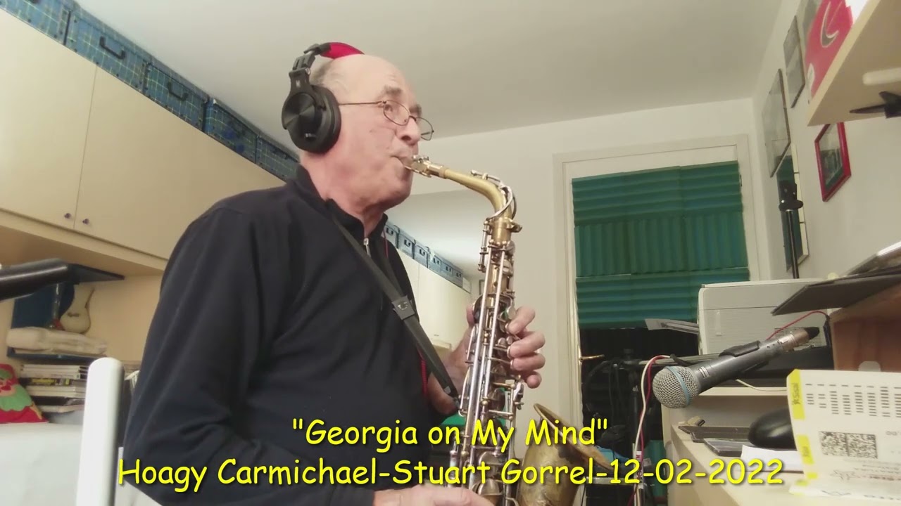 "Georgia on My Mind" Hoagy Carmichael - Stuart Gorrell - YouTube