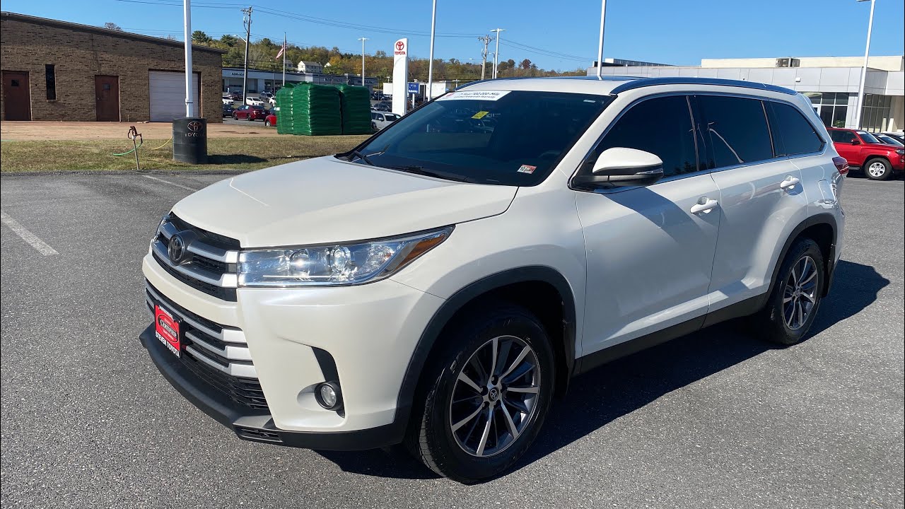 2019 Toyota Highlander XLE VIDEO REVIEW | Steven Toyota | 540-434-1400 ...