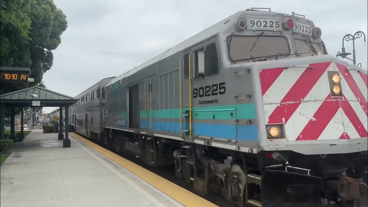 Amtrak NPCU 90225 Leads the Pacific Surfliner in Orange, CA (9/13/2024) - YouTube
