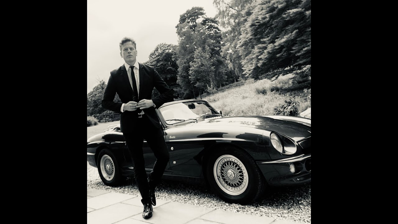 Mickey Fordola Live Footage - YouTube