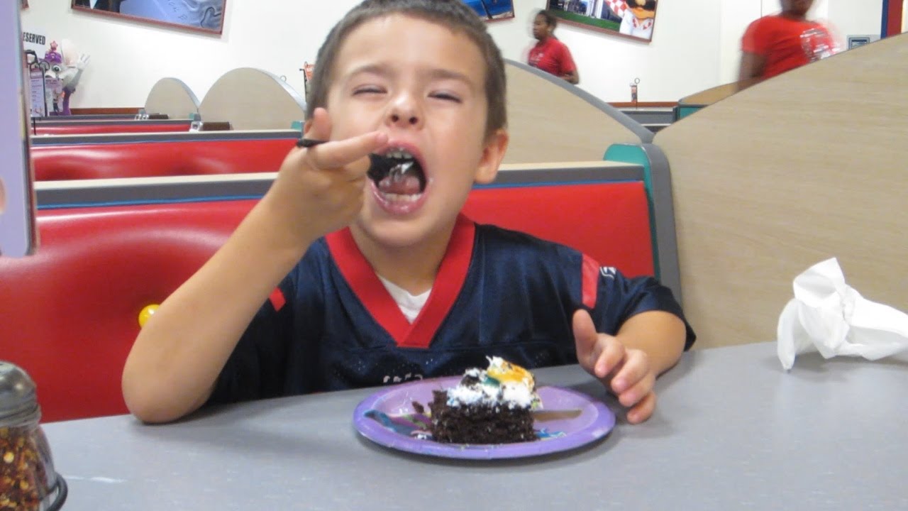 No Cake For Daddy! (Day #1186) #ShareZilla | ErikTV365 - YouTube