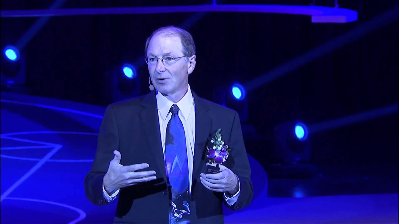 Rick Rashid on how research builds a foundation for the future - YouTube