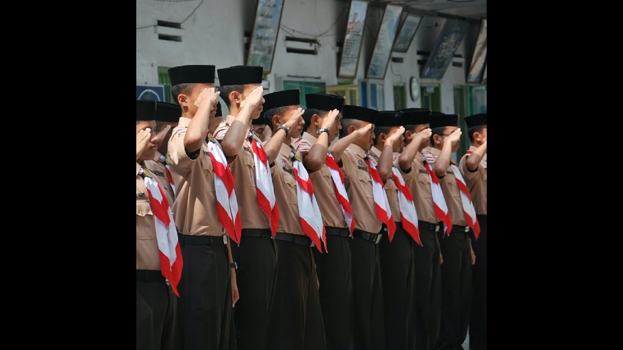 Pionering GONTOR 2012 - YouTube