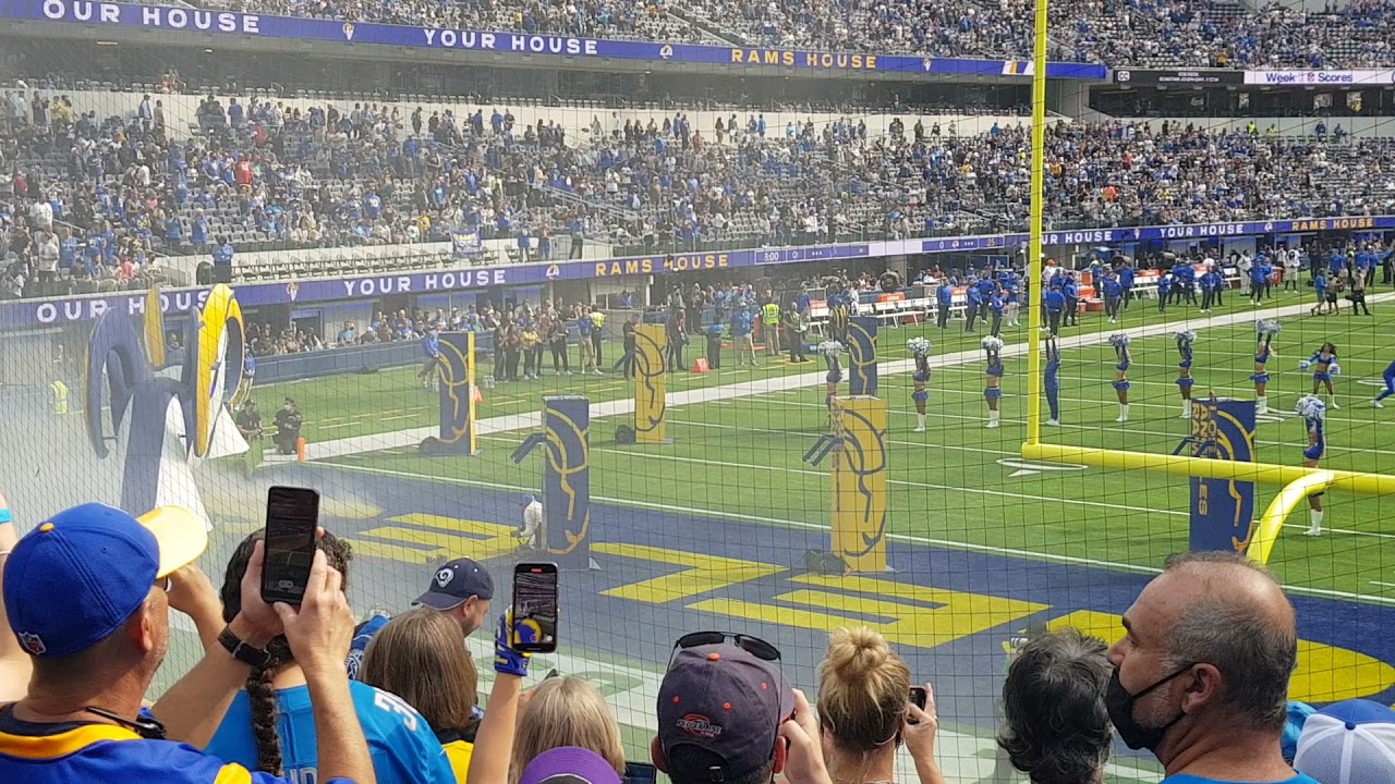 Los Angeles Rams player Introductions 10-24-2021 - YouTube