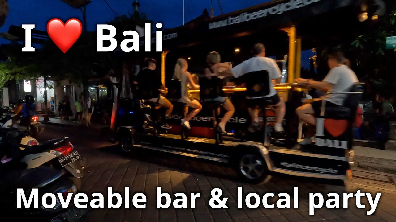 🇮🇩 4K walk Indonesia Bali | local party and moveable bar, nightlife in ...