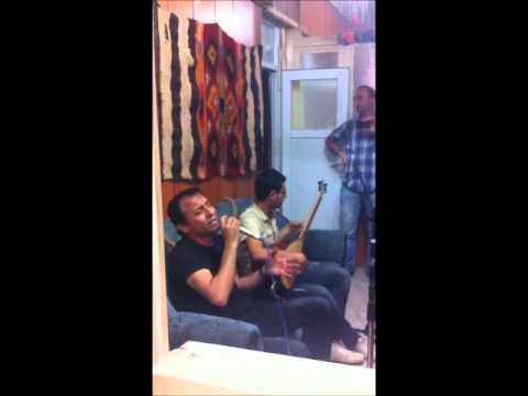 Mehmet Yakar - Sallanda Yeri (Oyun Havası)
