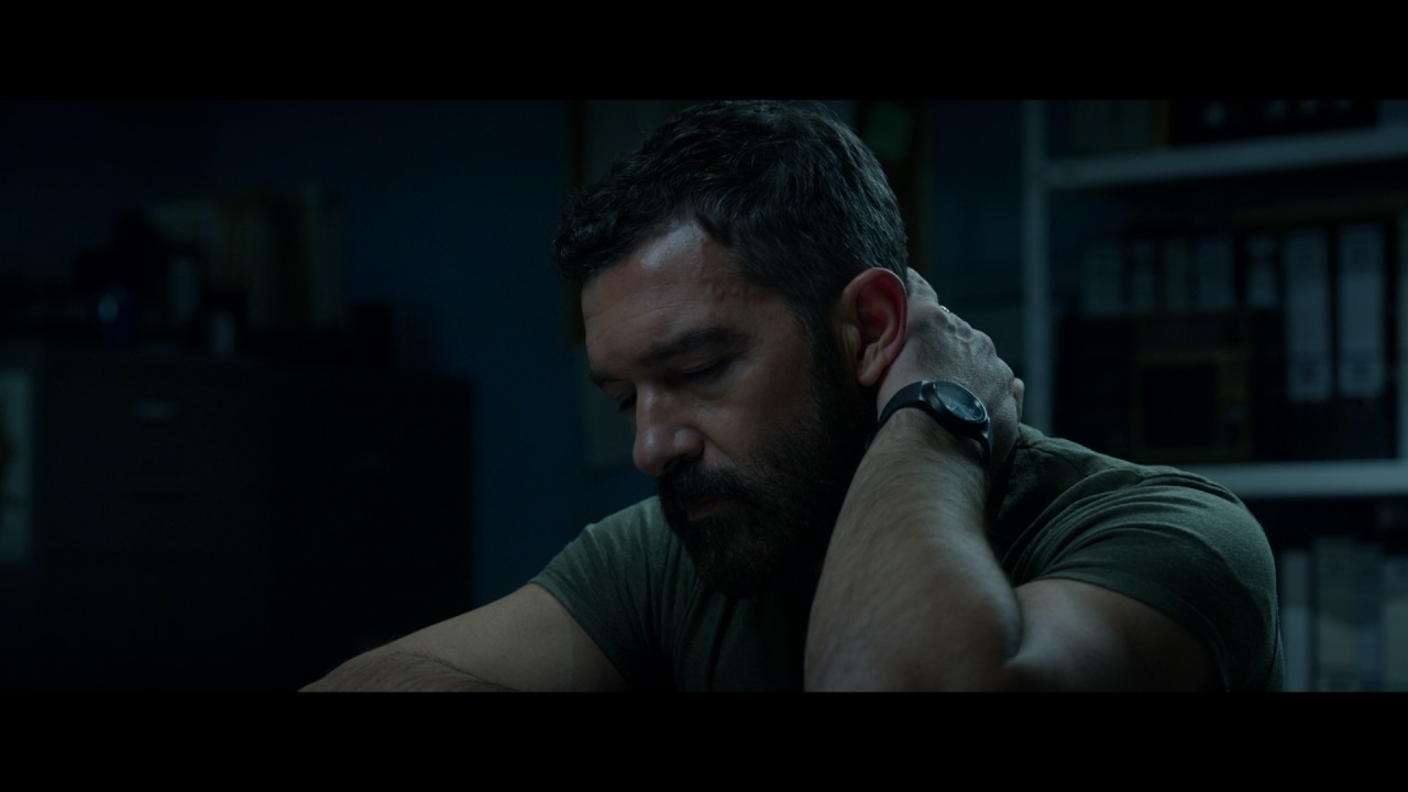 Security - Trailer (2017) - Antonio Banderas Action Movie HD - YouTube