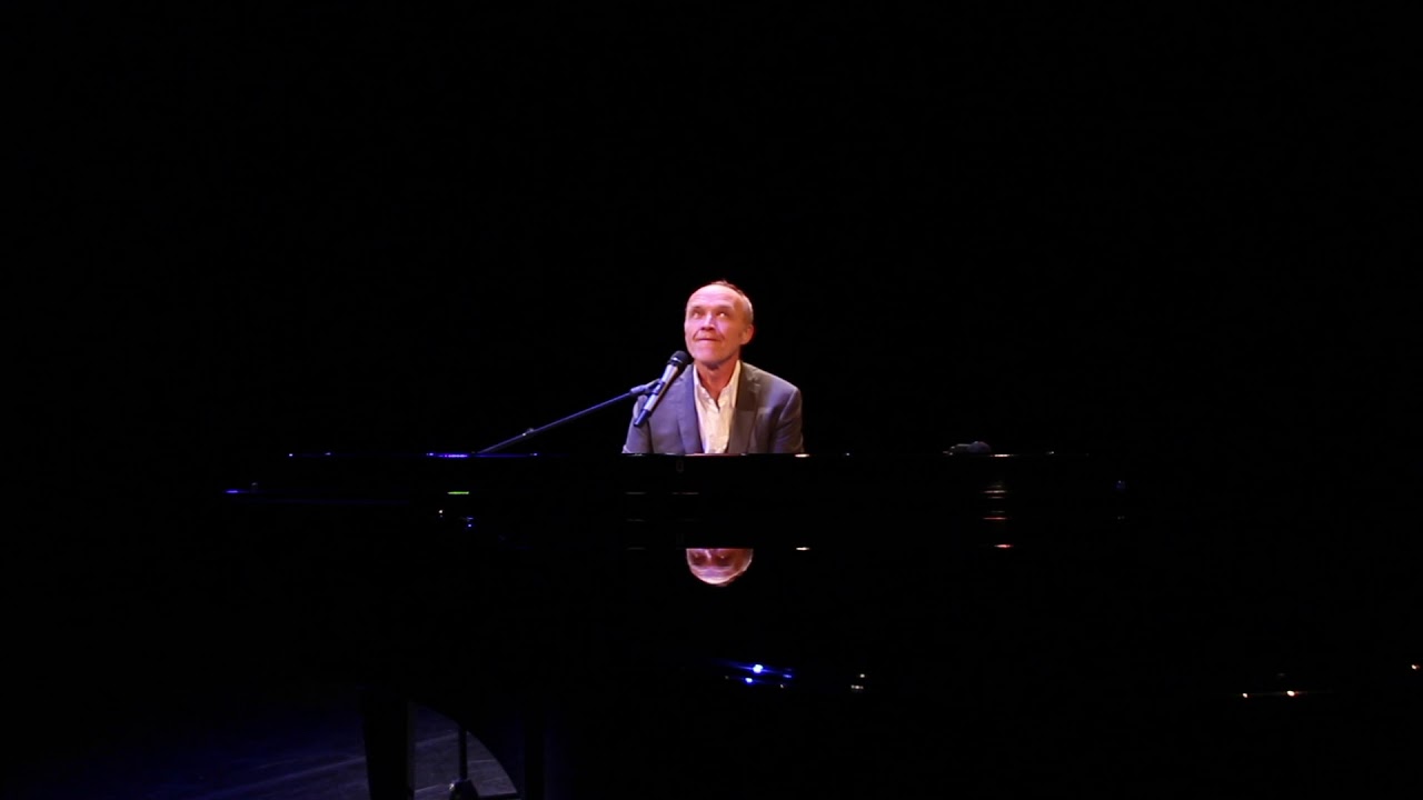 Stef Bos Live @theaterdestoep - YouTube