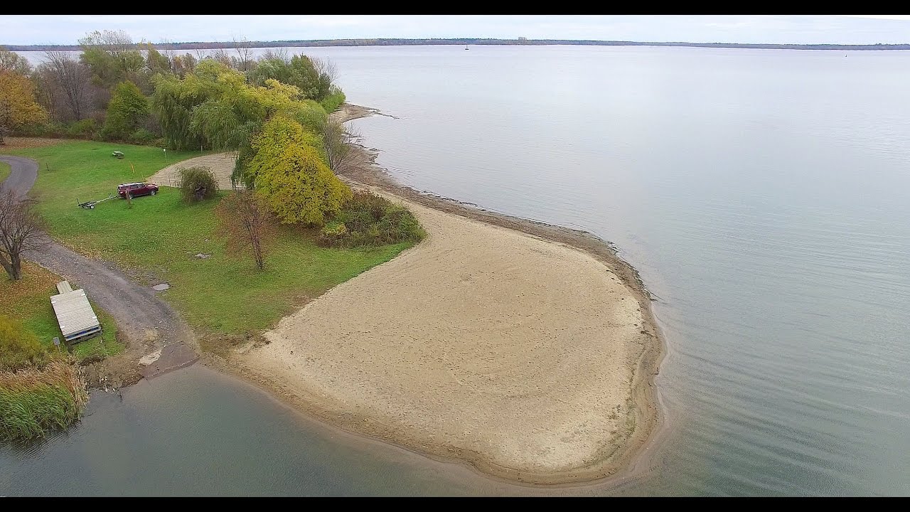 Flyover of the Riverside Cedar Campground (Just East of Morrisburg, ON ...