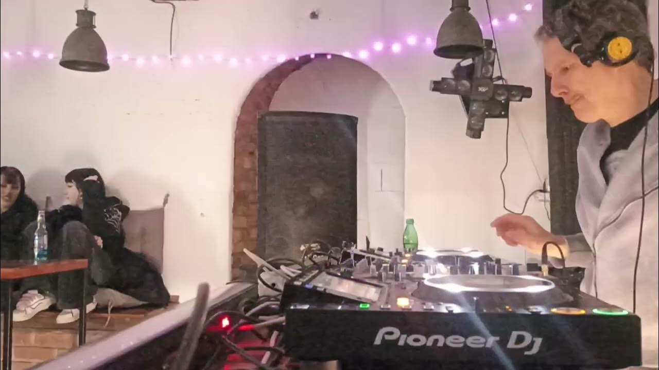 Mild 'N Minty - XXX Techno - A Rare Planetary Alignment (feat. indianX) - YouTube