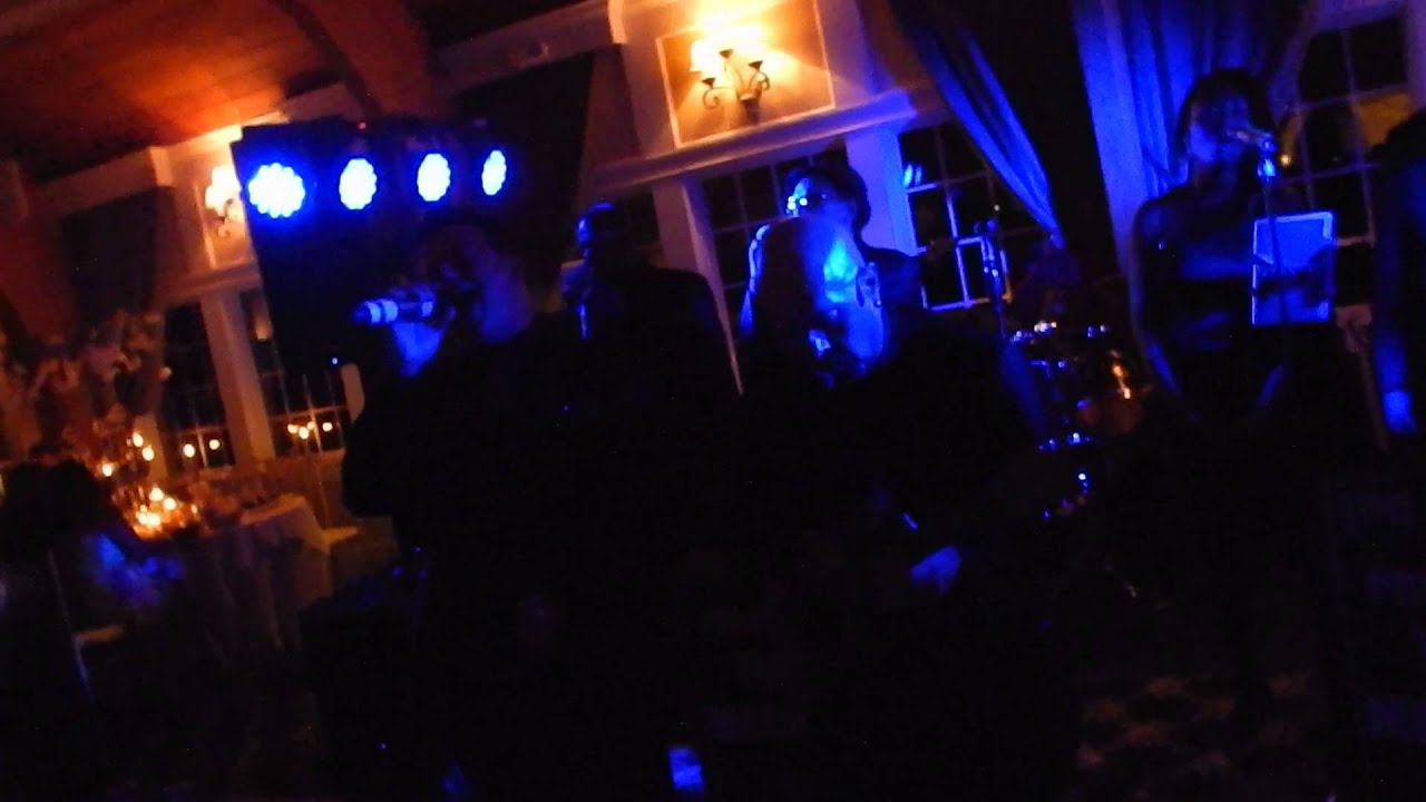 John Anthony singing with The Time Machine Band NJ - YouTube