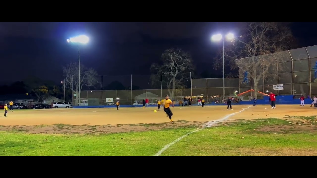 Expos 1A Softball Foisia Park Playoffs Game 12/1/22 - YouTube