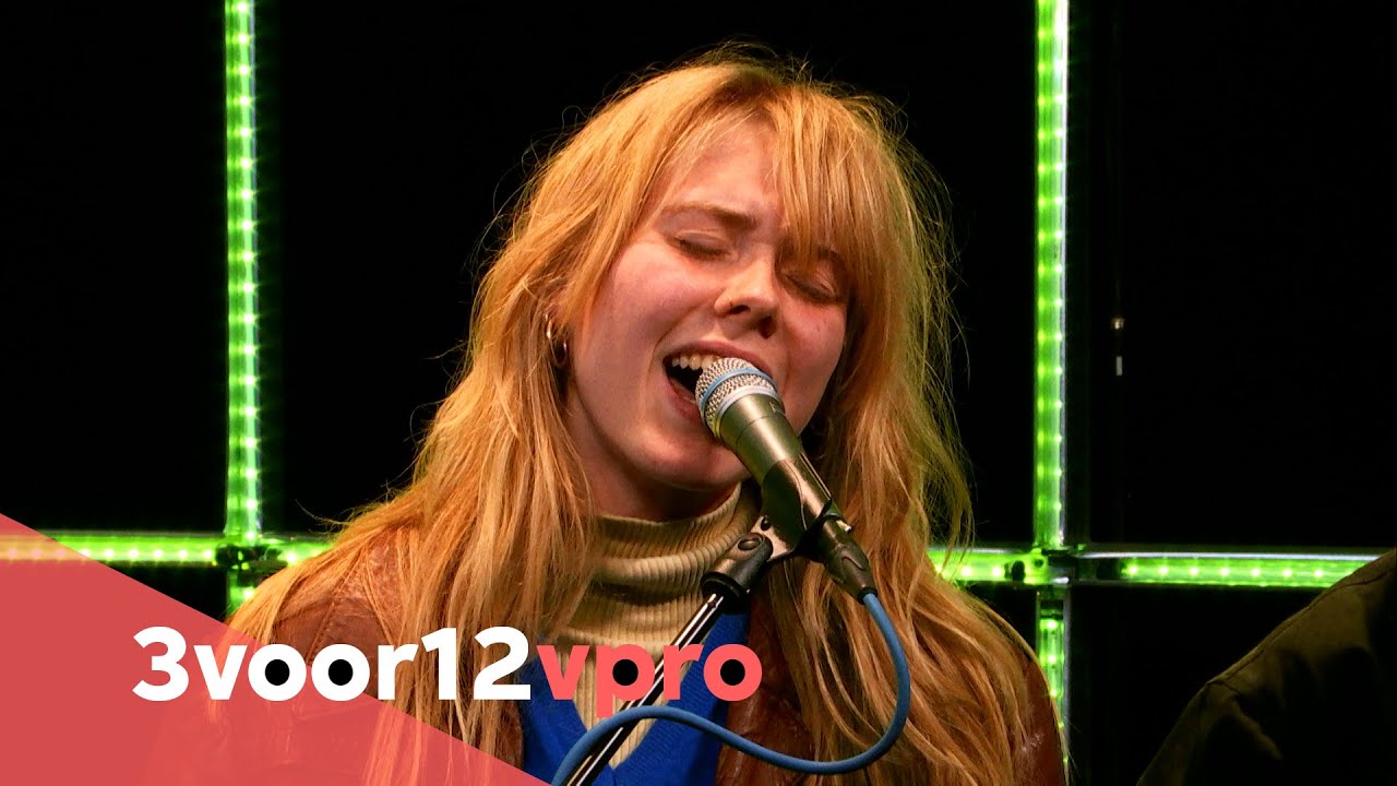 Mazey Haze - Live at 3voor12 Radio - YouTube