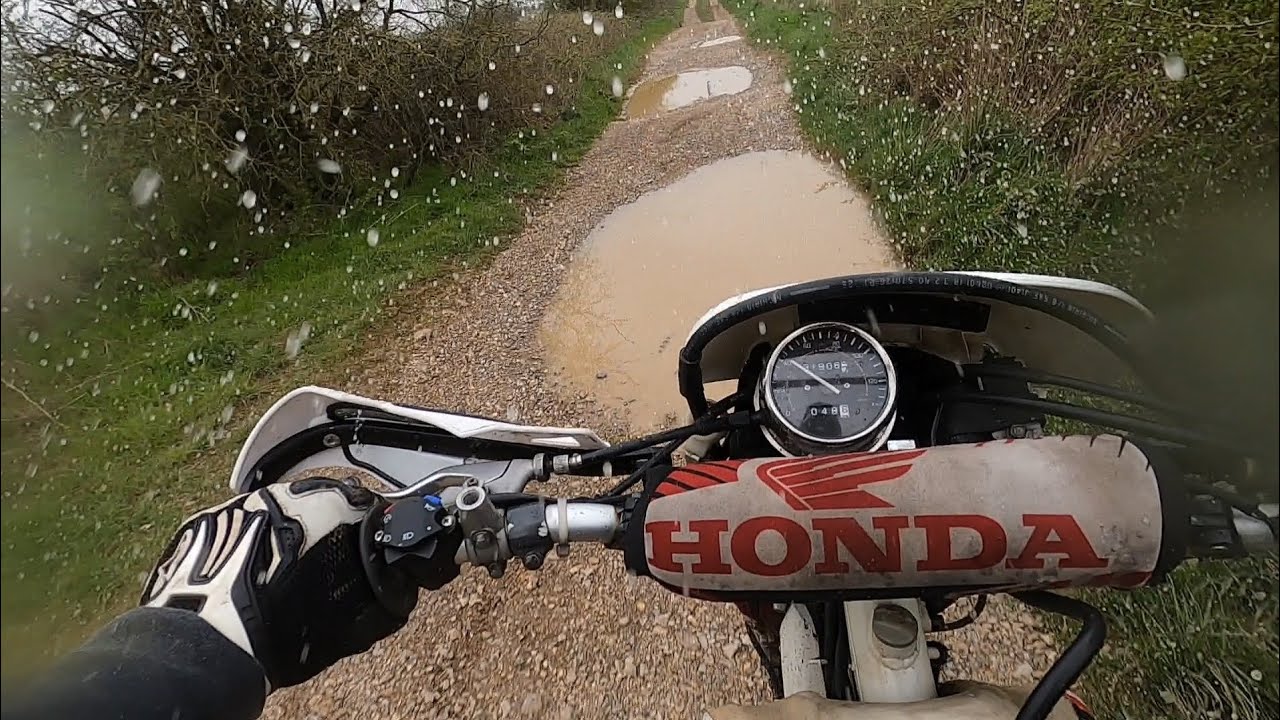 Humpy Bumpy track on a 1998 Honda XR400R. - YouTube