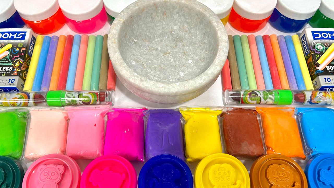 Satisfying Video How To Make Rainbow Chalk Slime Makeup Eyeshadow ...
