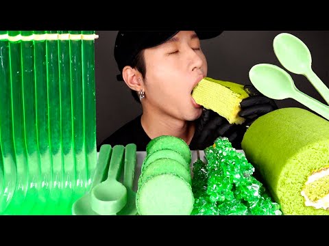 ASMR GREEN FOOD JELLY NOODLES & EDIBLE SPOONS & MACARONS & ROCK CANDY & GREEN ROLL CAKE & CREPE CAKE