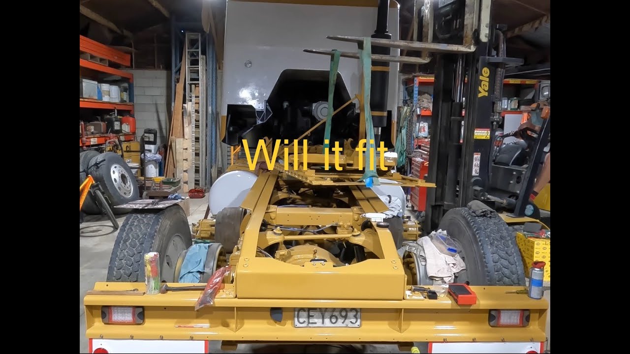 More parts fitted to the Peterbilt frame - YouTube