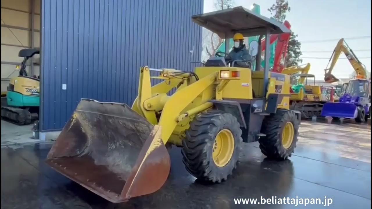 Used Wheel Loaders Komatsu WA80-3 - Japan used vehicles for sale | Beliatta Japan Company - YouTube