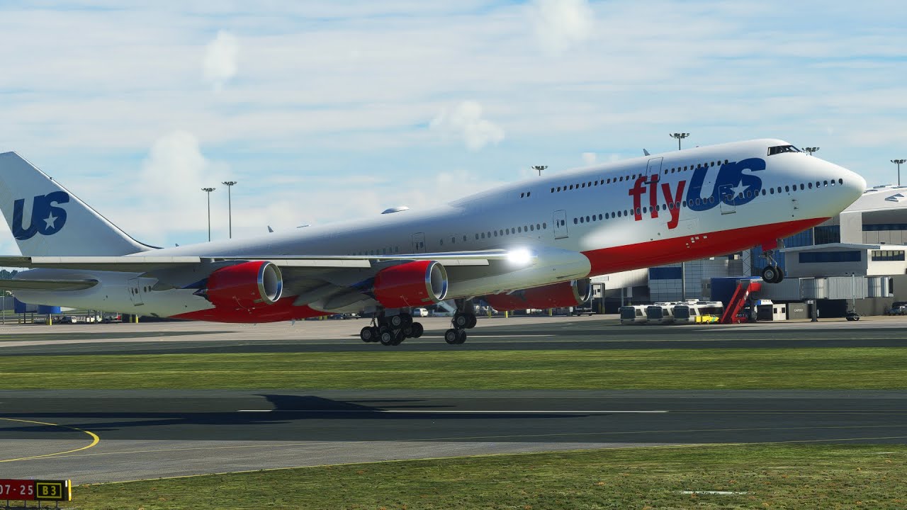 AMAZING SKILL PILOT!!! HARD LANDING FLY US BOEING 747 at Sydney Airport ...