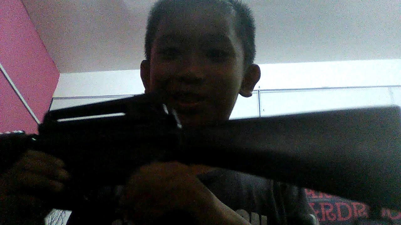 Pistol manik yang kebal - YouTube