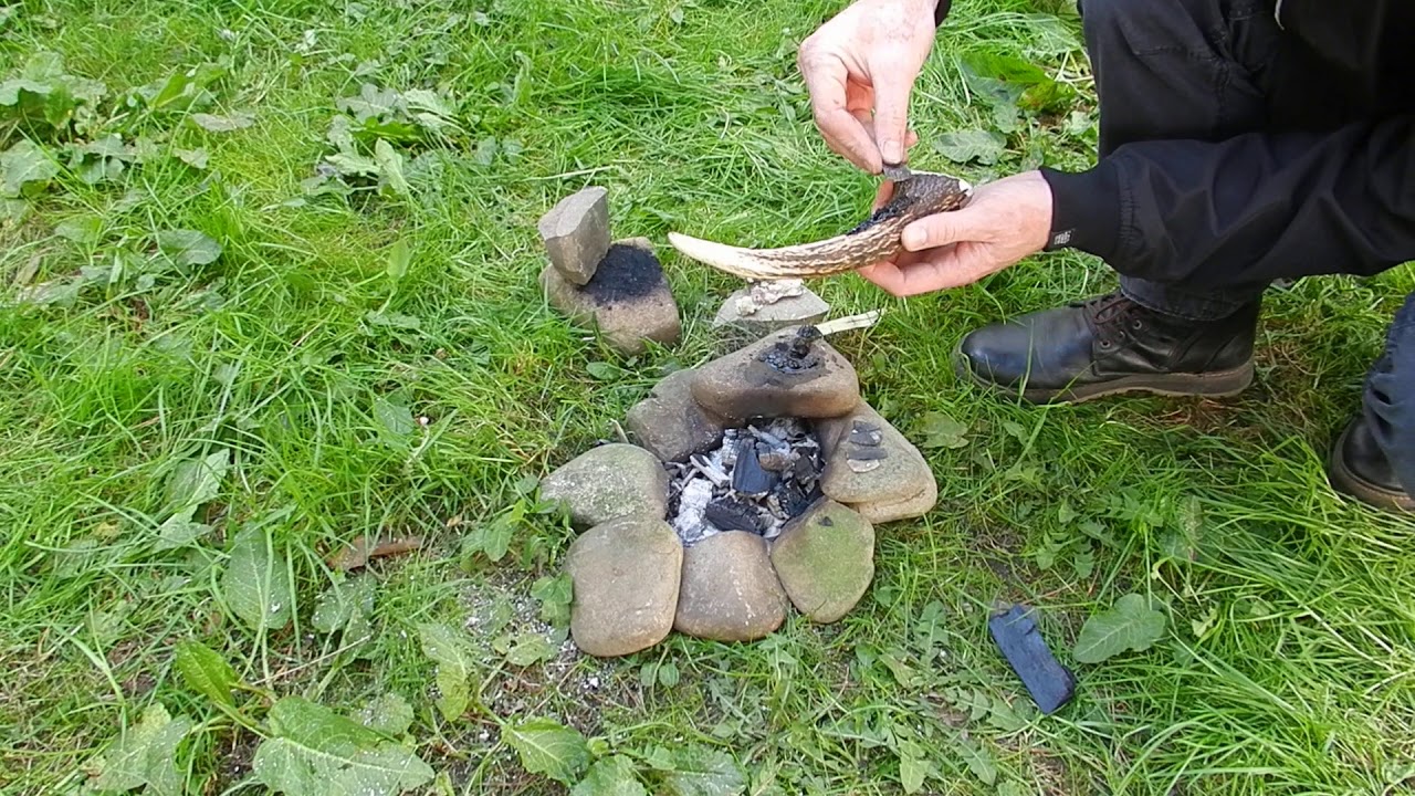 Prehistoric Technology. How to make a sickle with flint blades ...