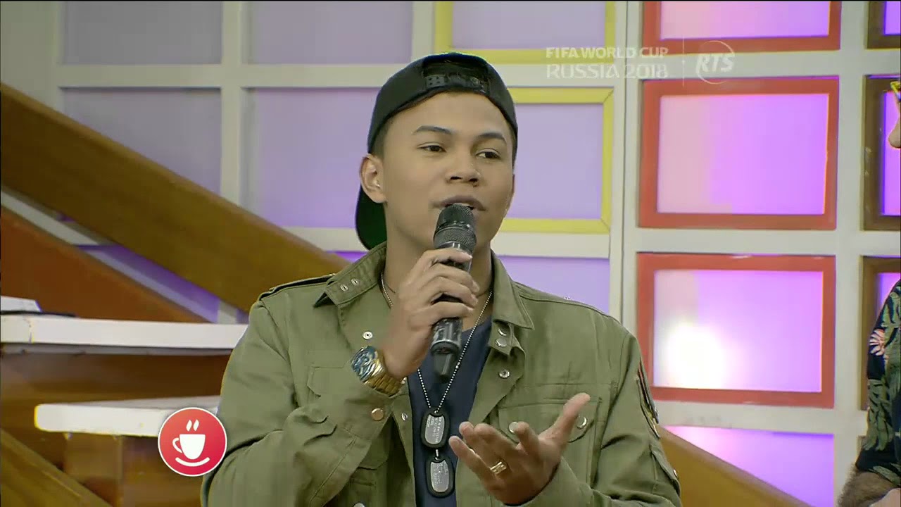 Recibimos en nuestros estudios al cantante Danny Moreno & La 13 - YouTube