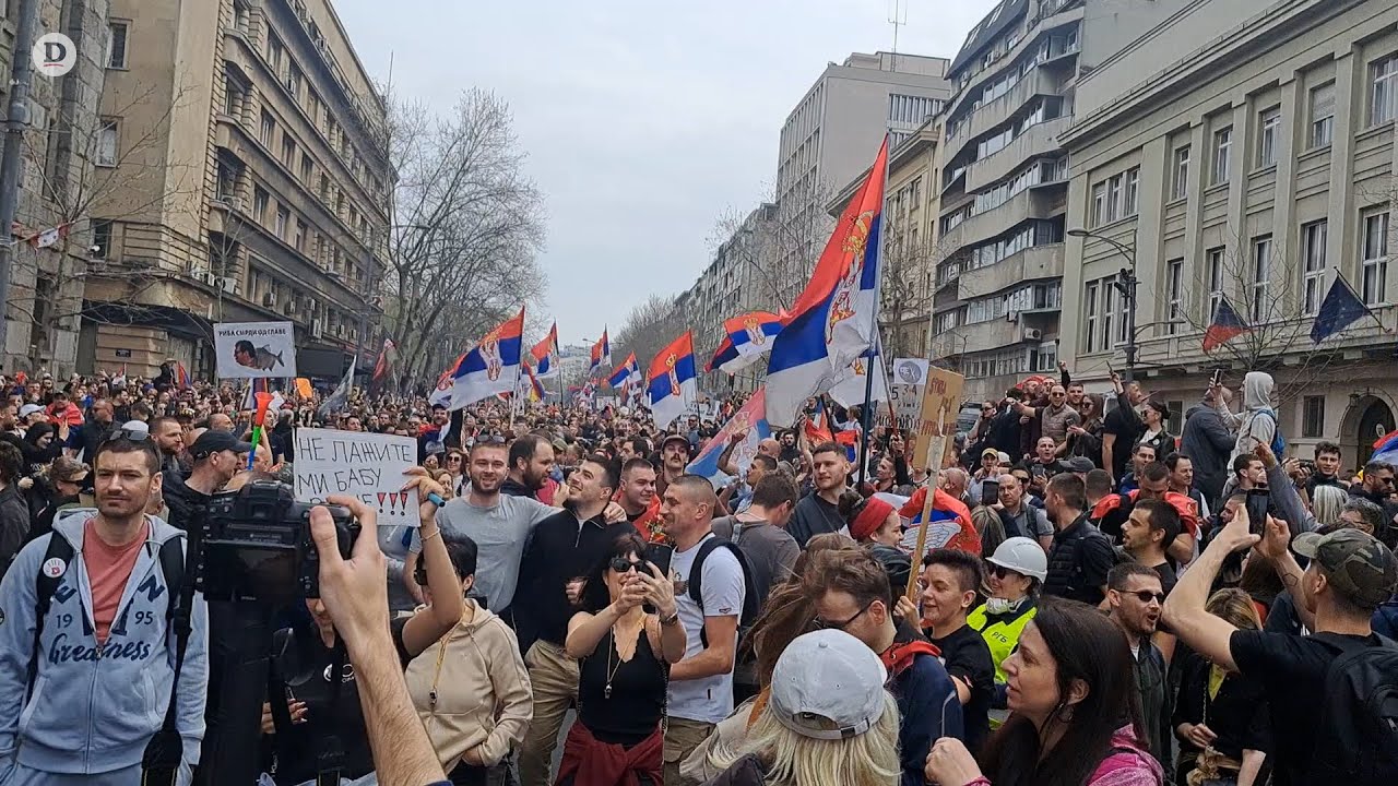 "PUMPAJ, PUMPAJ": Ogroman broj ljudi na ulicama, neverovatne scene pred ...