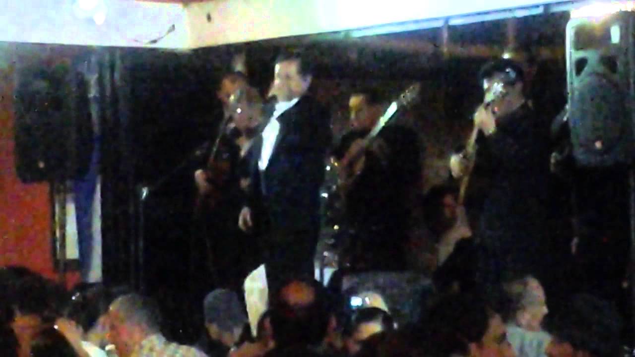 Mano a mano Oscar Agudelo y el Caballero Gaucho - YouTube