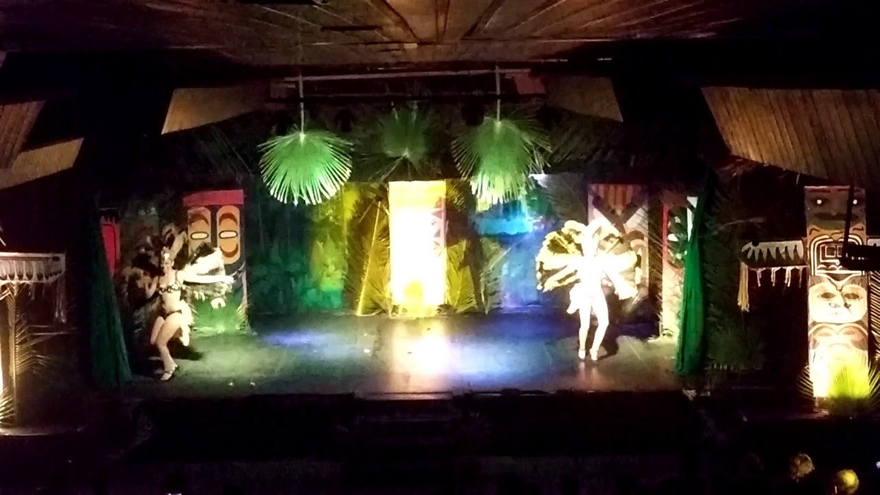 Show Maculelé! Opening - YouTube