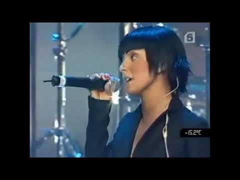 t.A.T.u. - Dangerous And Moving [Live] Oficial - YouTube